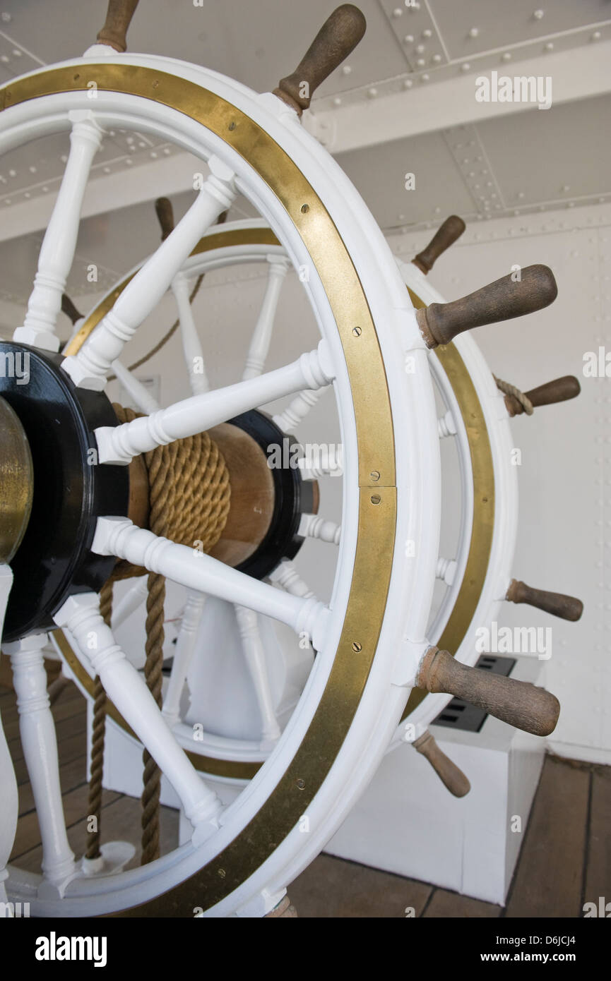 Crew at wheel hi-res stock photography and images - Alamy