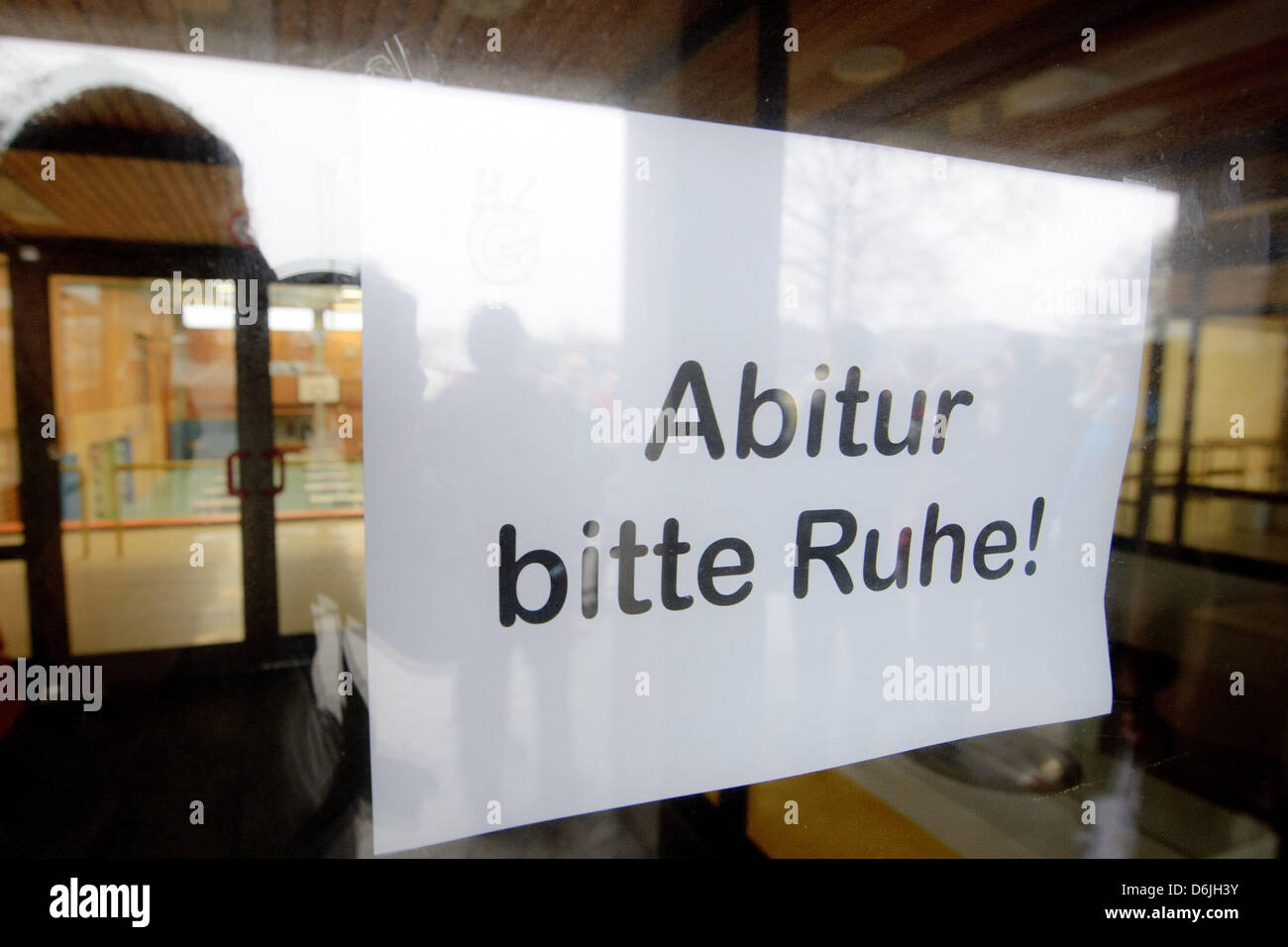 Bitte ruhe hi-res stock photography and images - Alamy