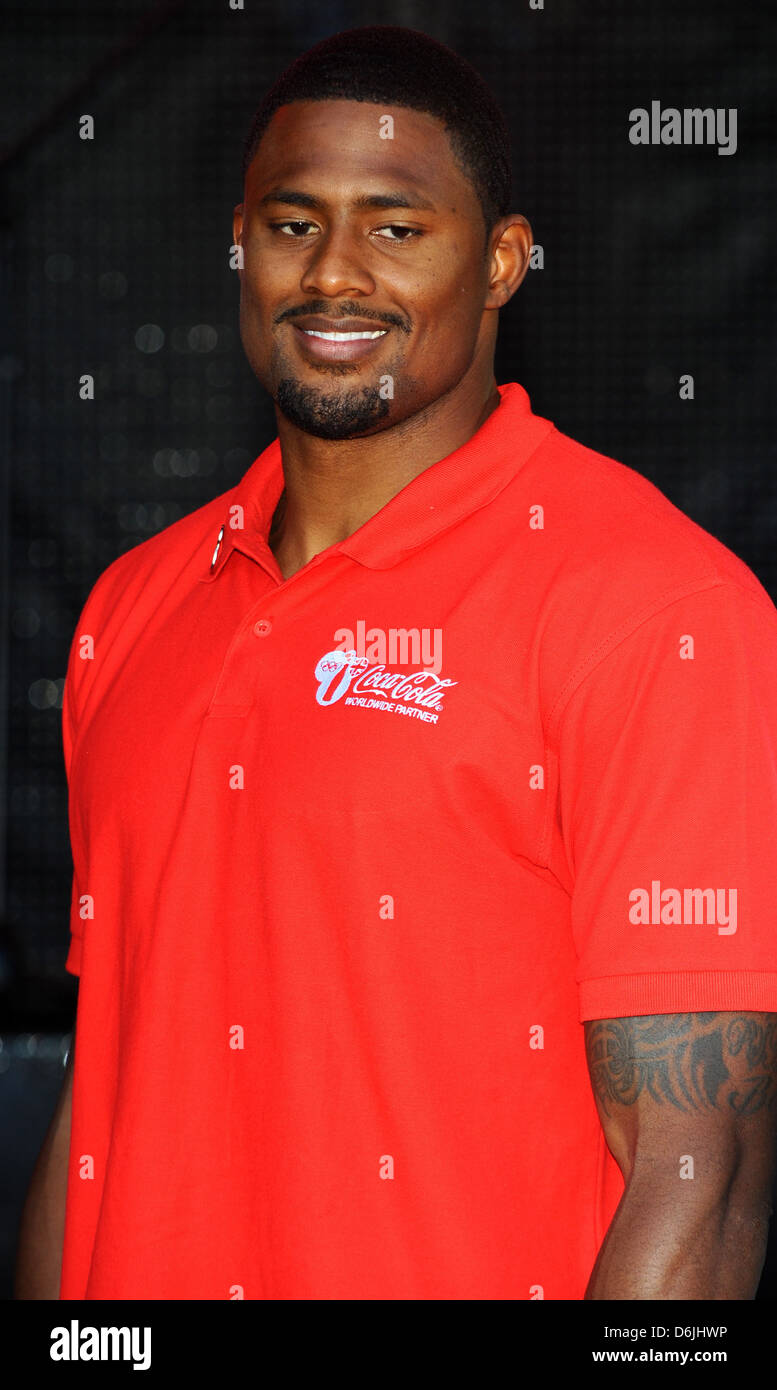 Olympic hopeful David Oliver (USA 110m Hurdler) Launch of Coca-Cola's ...