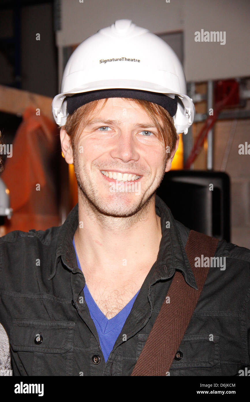 Bill Heck Press conference announcing Signature Theatre Company’s full ...