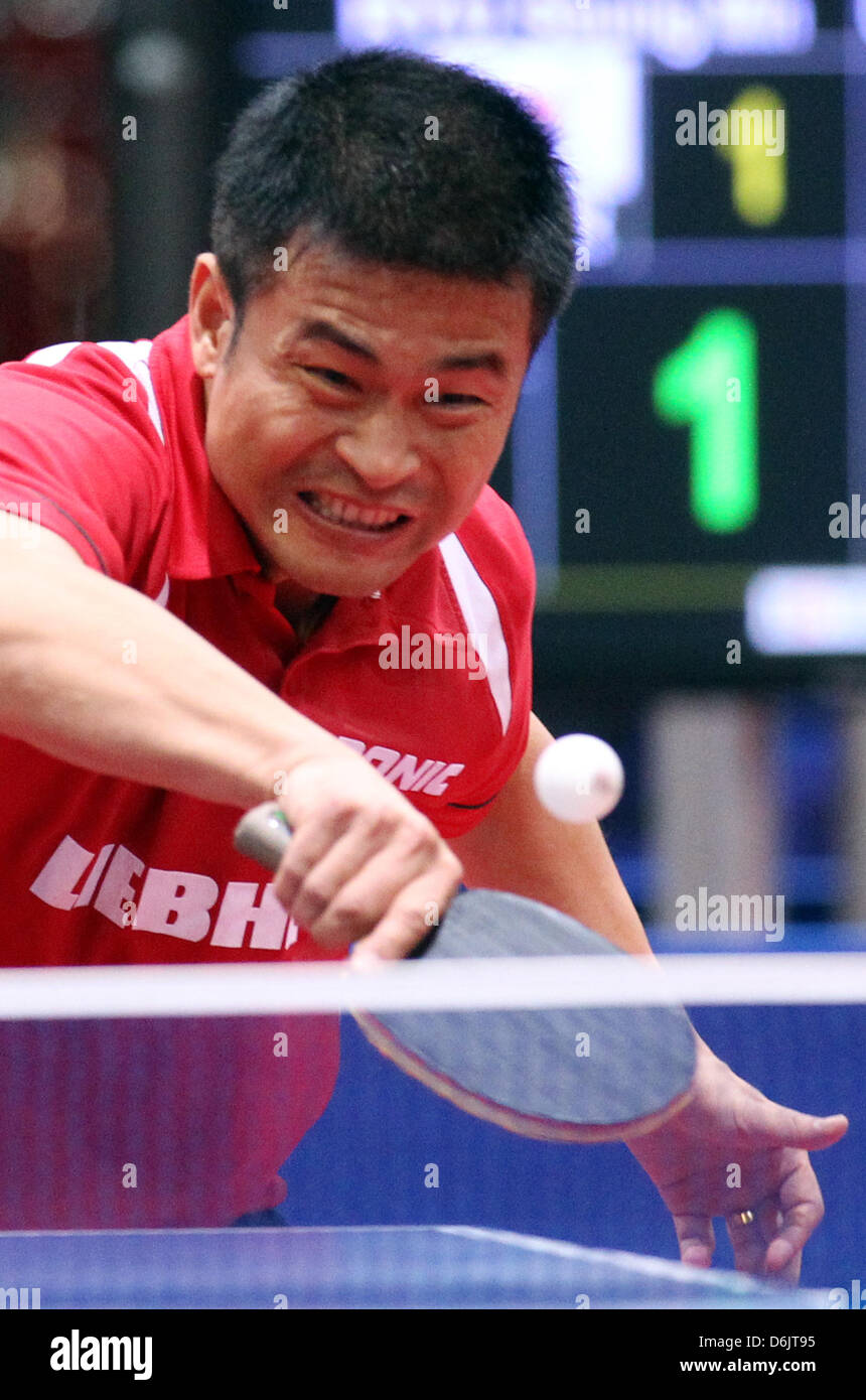 Weixing hi-res stock photography and images - Alamy