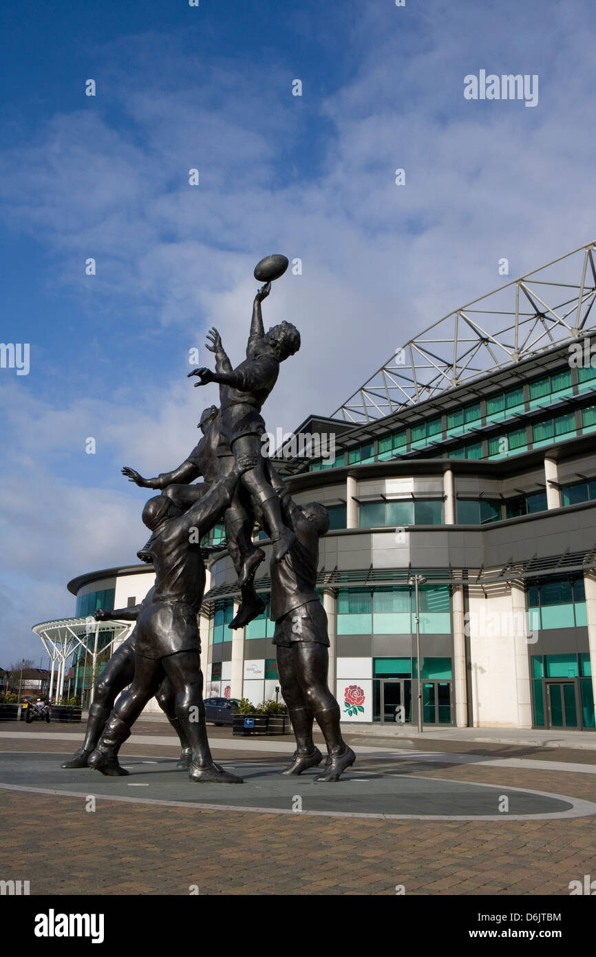 Twickenham sculpture hi-res stock photography and images - Alamy