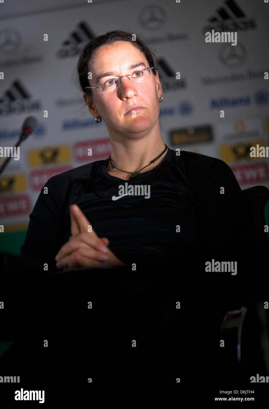 Record national soccer player Birgit Prinz attends the press conference ...
