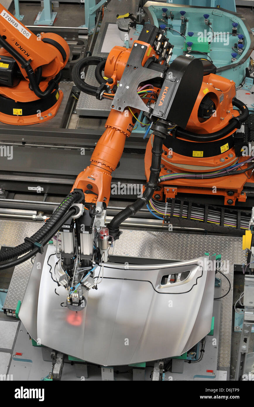 Work is done on the body of the new Mercedes-Benz SL sports car at the ...