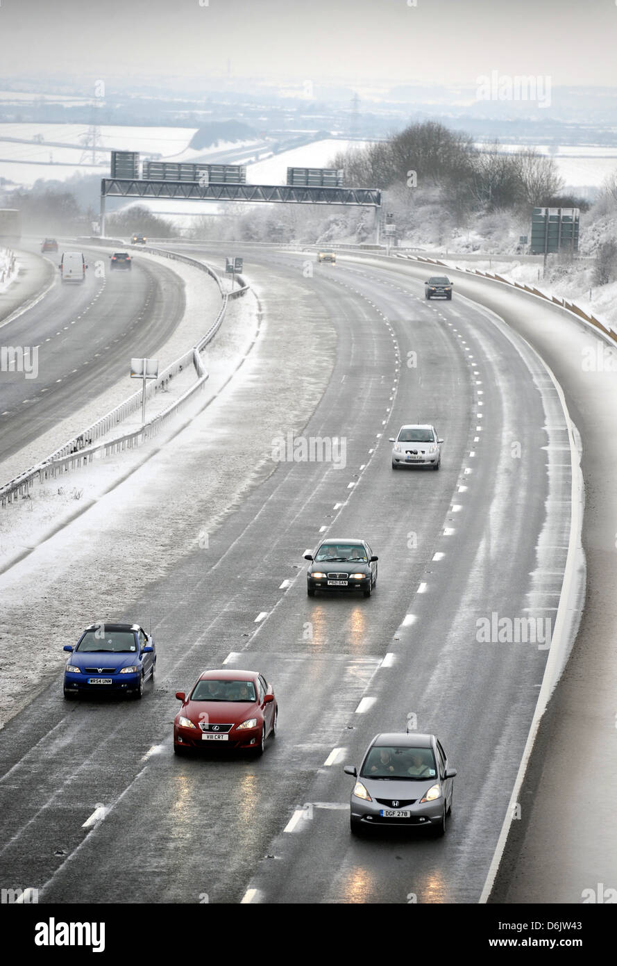 Winter driving conditions on the M4 motorway near Bath UK Stock Photo ...