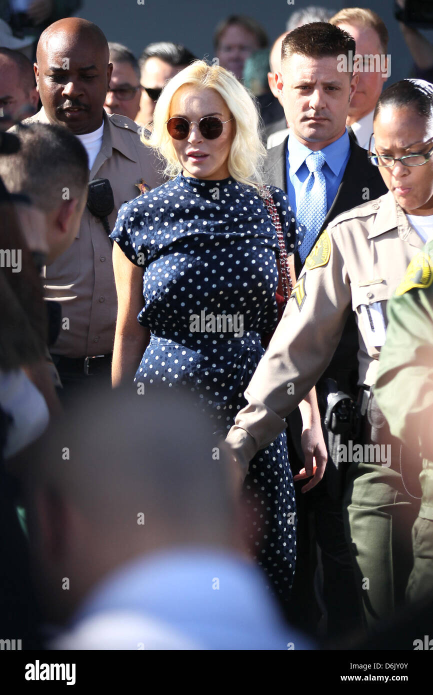 LOHAN SENTENCED TO 30 DAYS IN JAIL LINDSAY LOHAN has been sentenced to ...