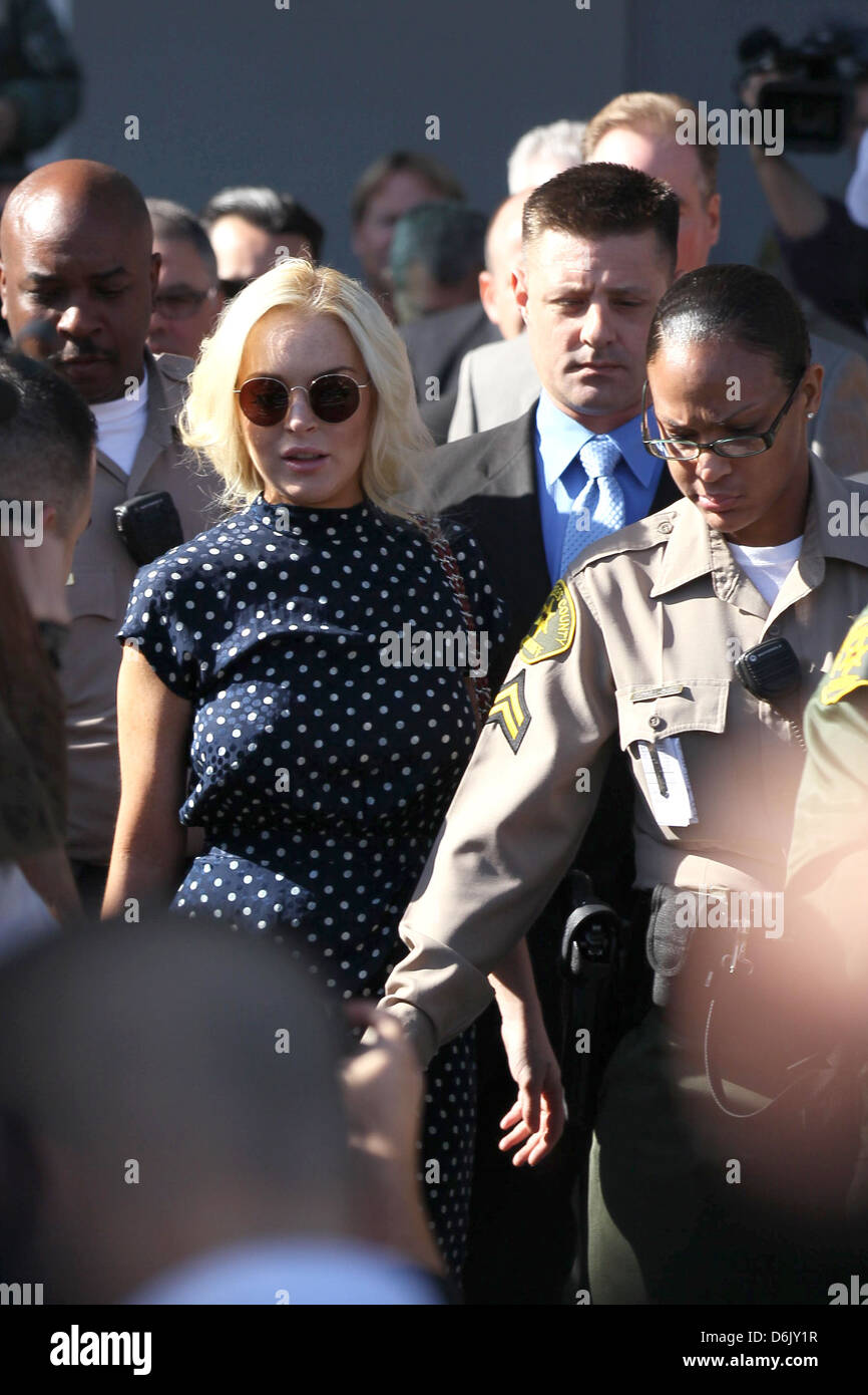 LOHAN SENTENCED TO 30 DAYS IN JAIL LINDSAY LOHAN has been sentenced to ...