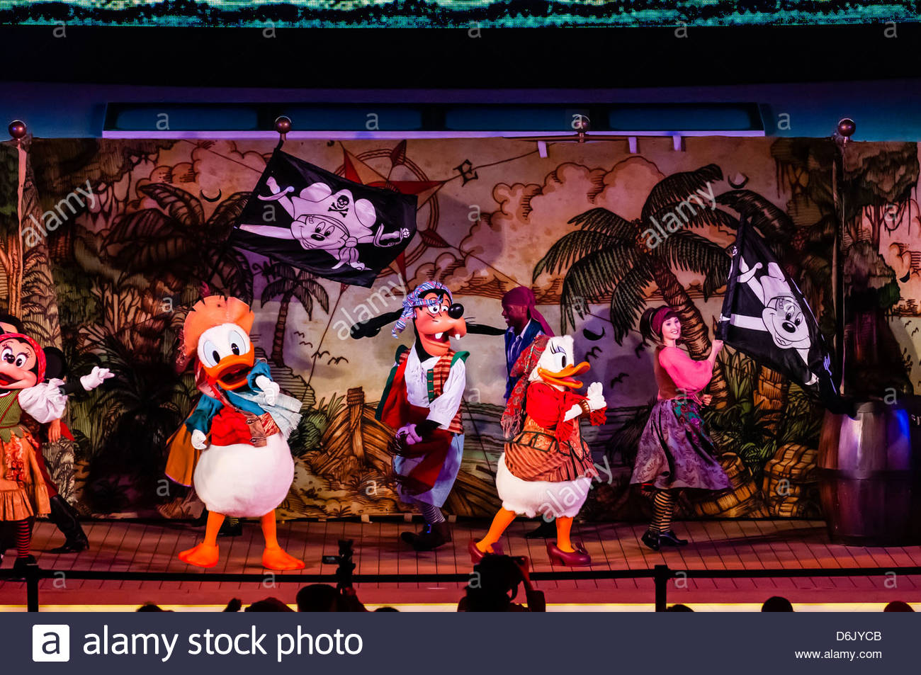 Donald And Daisy Duck Stock Photos & Donald And Daisy Duck Stock Images ...
