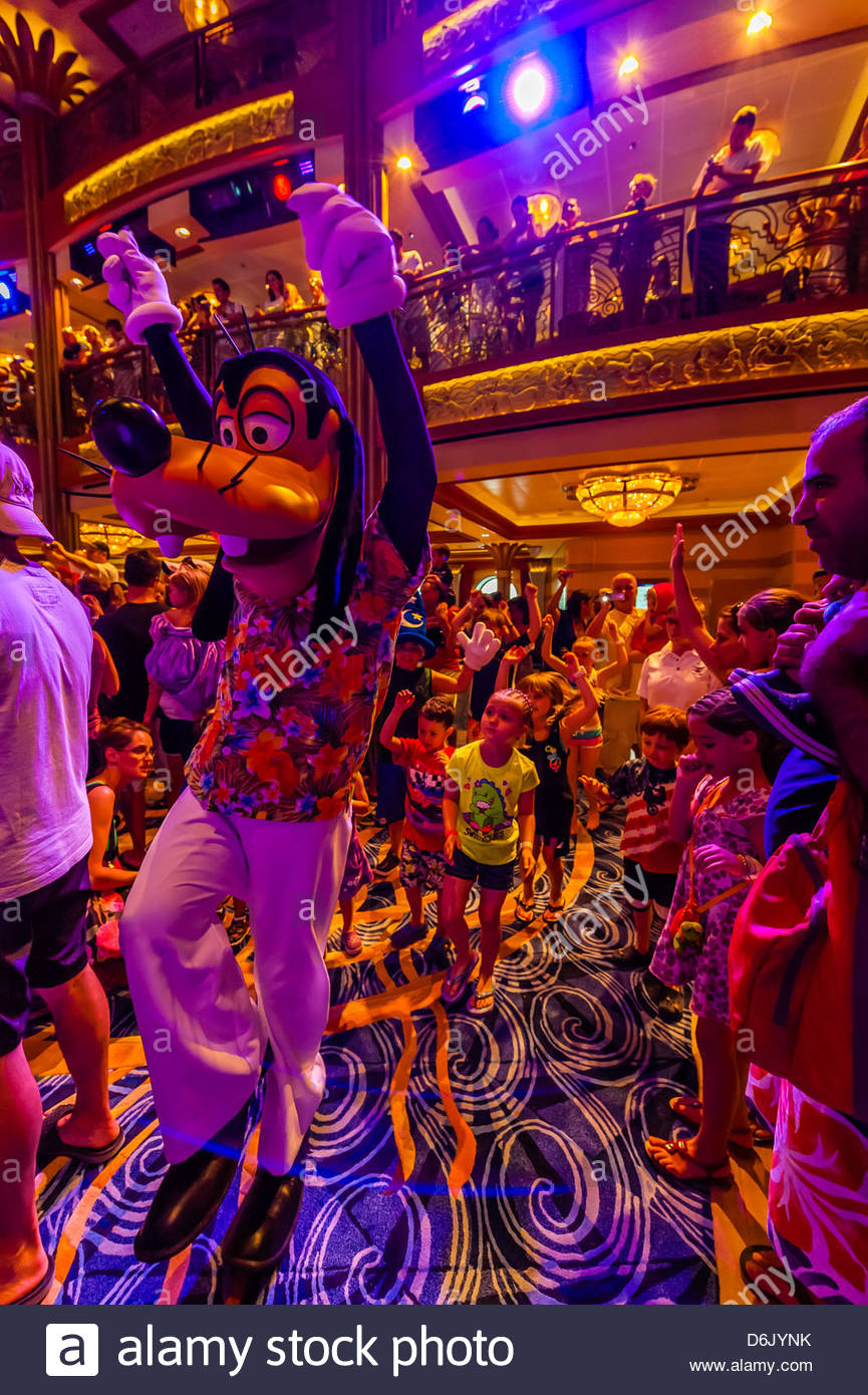 Goofy Character Stock Photos & Goofy Character Stock Images - Alamy