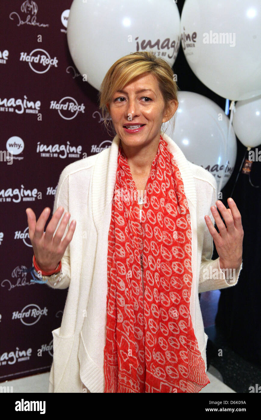 Annie Balliro, Senior Director of Brand Philanthropy launches the ...