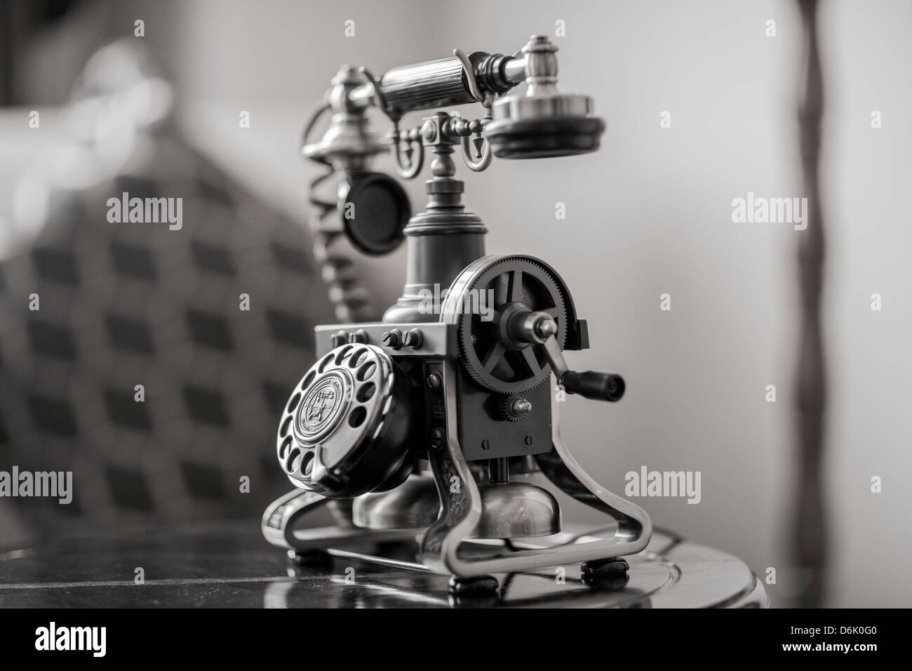 Very old telephone hi-res stock photography and images - Alamy