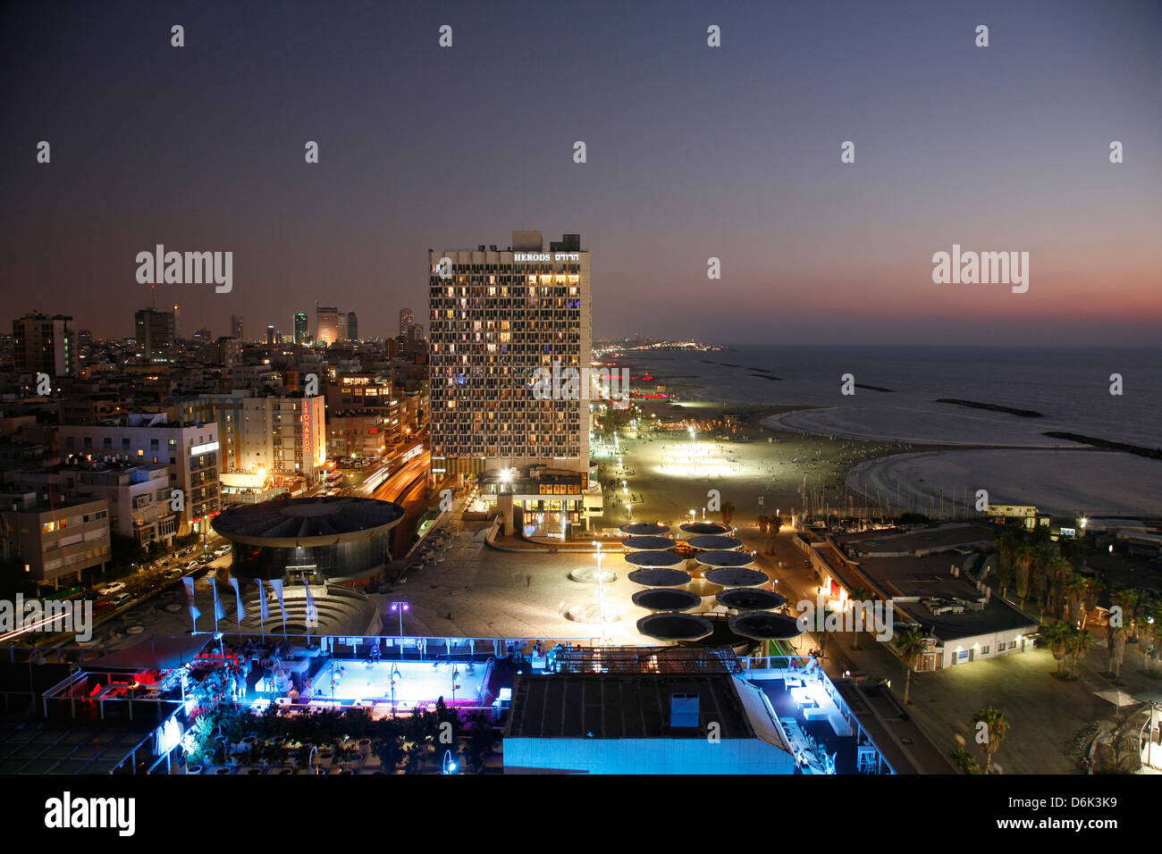 Israel skyline hi-res stock photography and images - Alamy