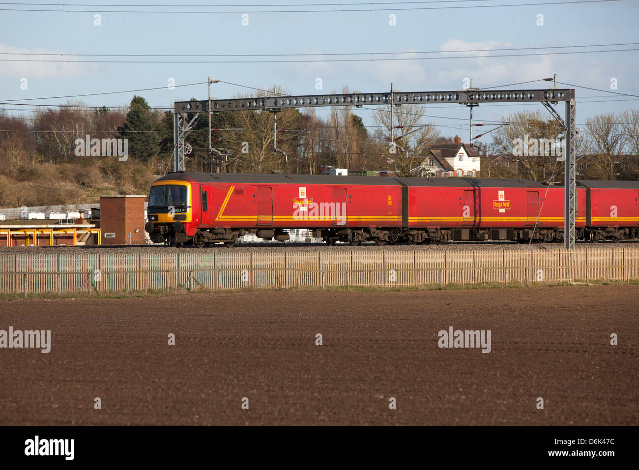 Royal Mail Train High Resolution Stock Photography and Images - Alamy