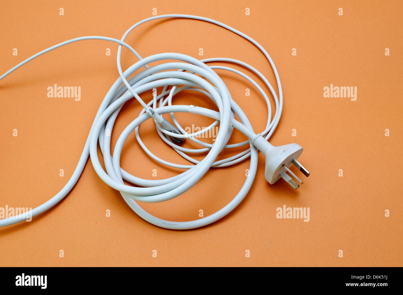 Cable network hi-res stock photography and images - Alamy