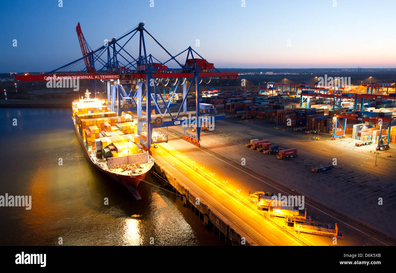 Agv port hi-res stock photography and images - Alamy