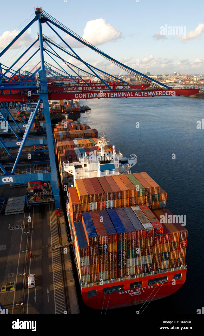 Automated Guided Vehicles High Resolution Stock Photography and Images ...