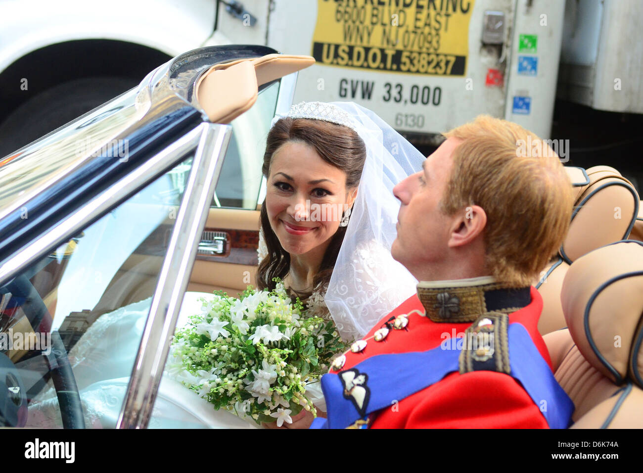 Matt lauer ann curry dress hi-res stock photography and images - Alamy