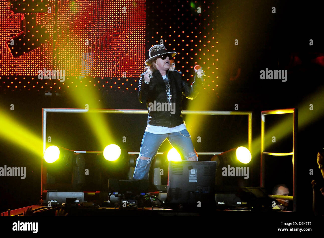 Axl Rose of Guns N' Roses performs at the American Airlines Arena ...