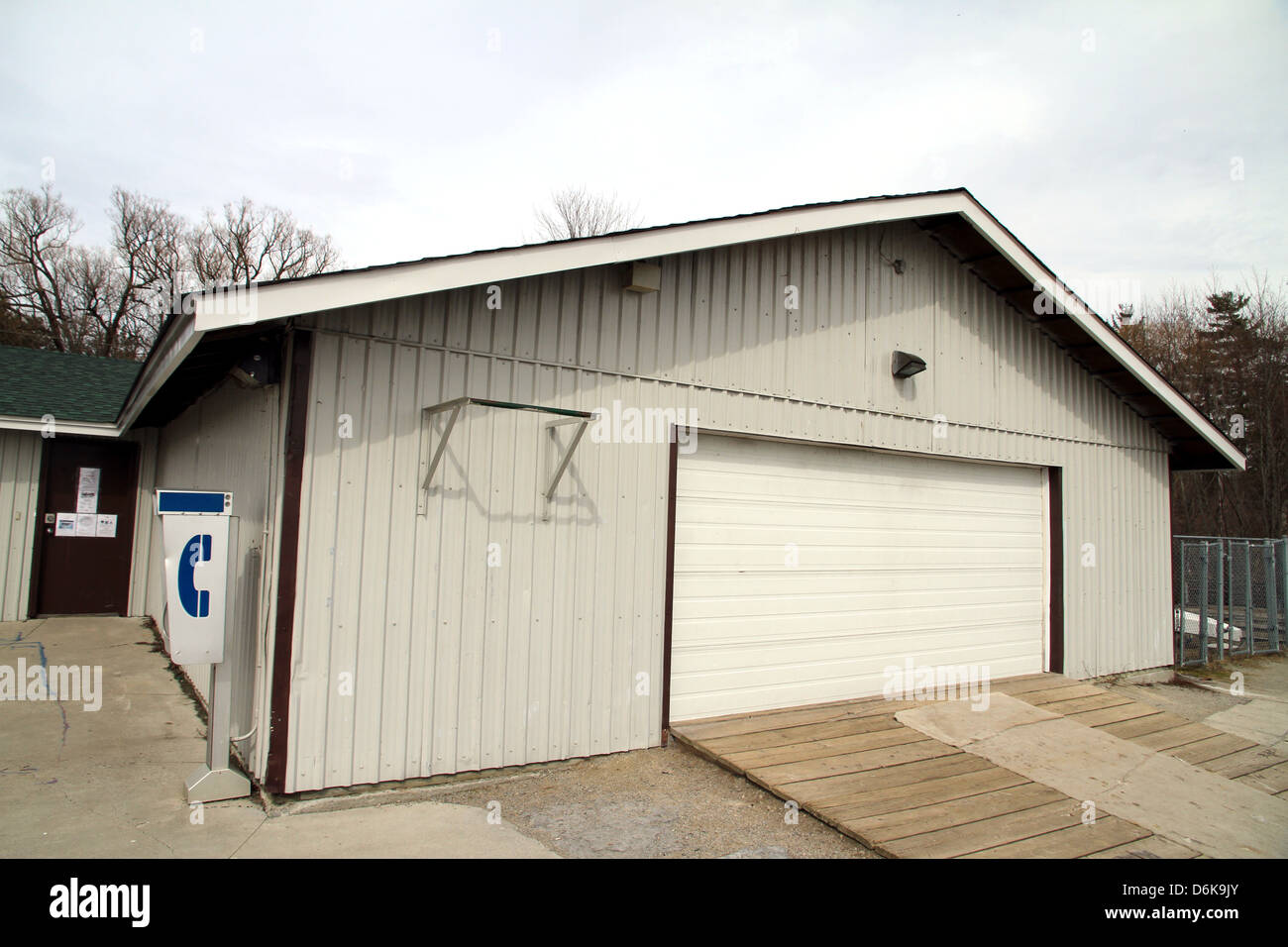 The shed building hi-res stock photography and images - Alamy