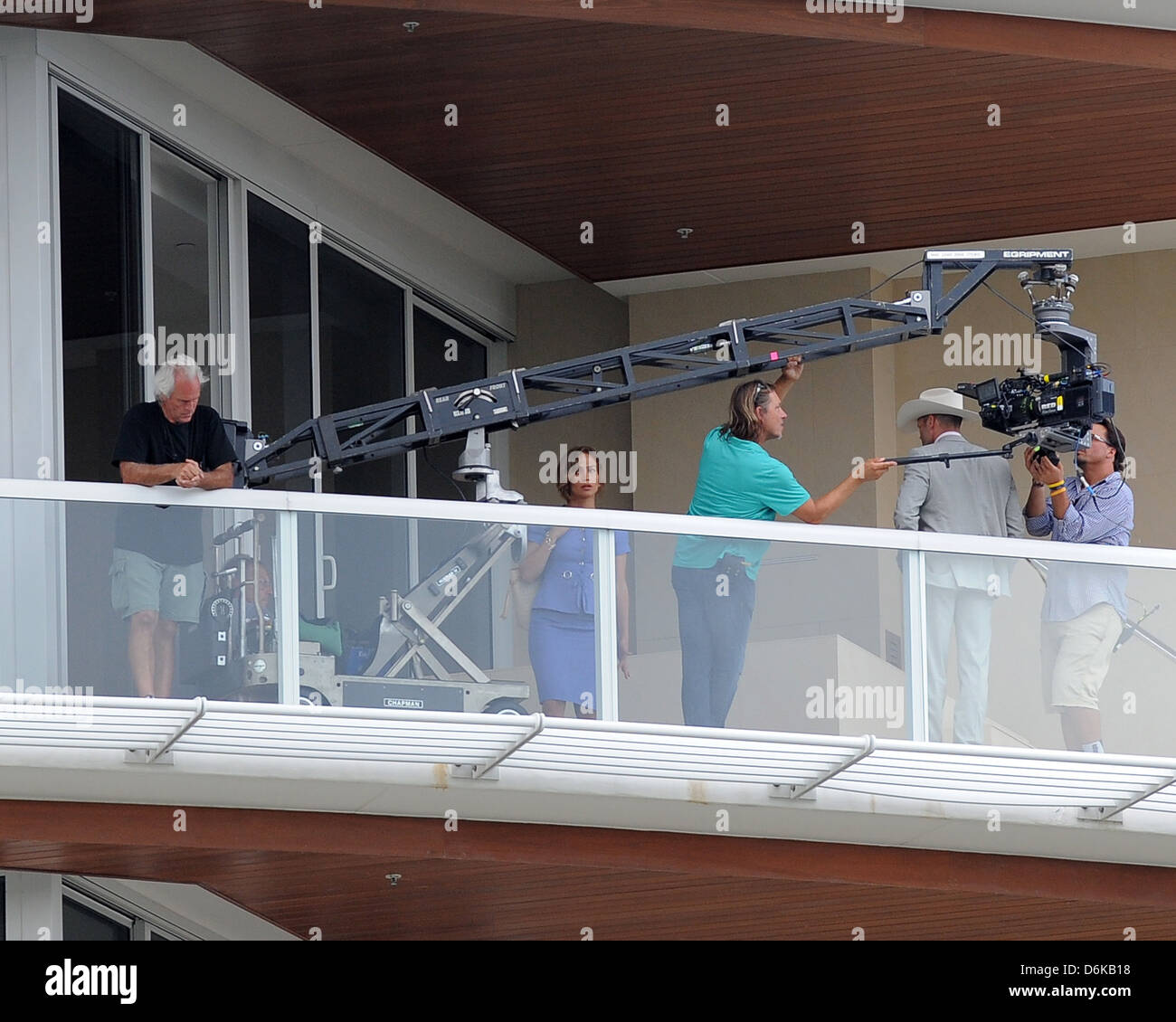 Jennifer Lopez and Jason Statham on the film set of 'Parker' shooting ...