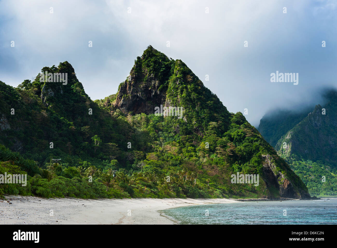 White sand beach on Ofu Island, Manua Island group, American Samoa ...