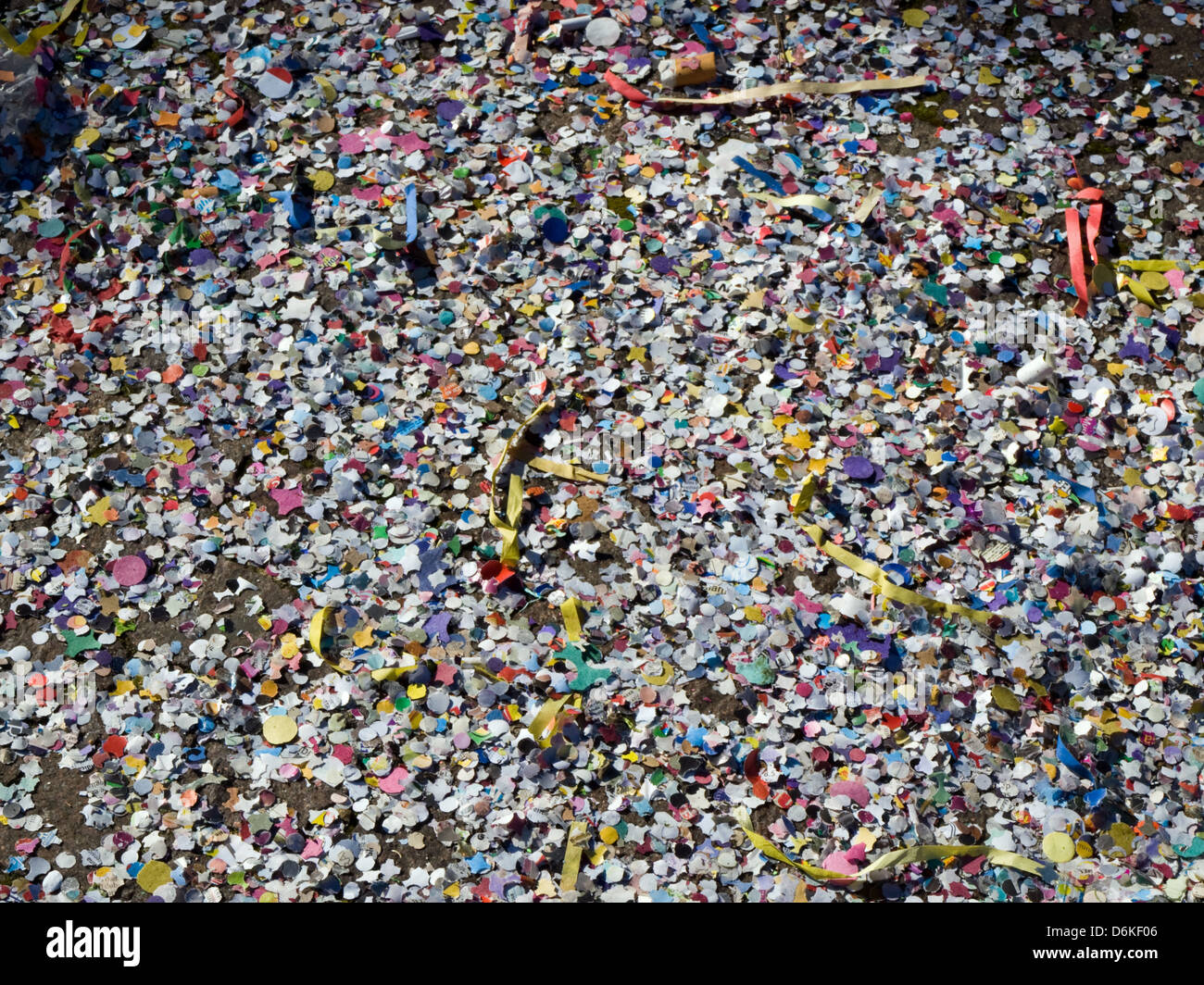 Confetti hi-res stock photography and images - Alamy