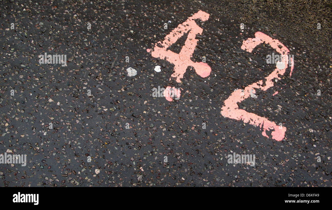 Road marking stencil, 42 Stock Photo - Alamy