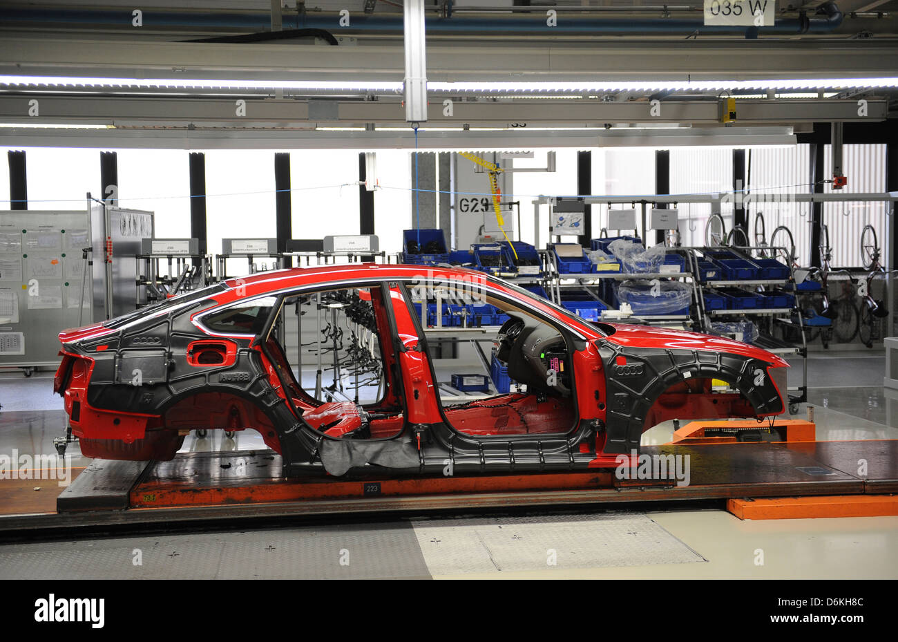 Car factory audi ingolstadt bavaria hi-res stock photography and images ...