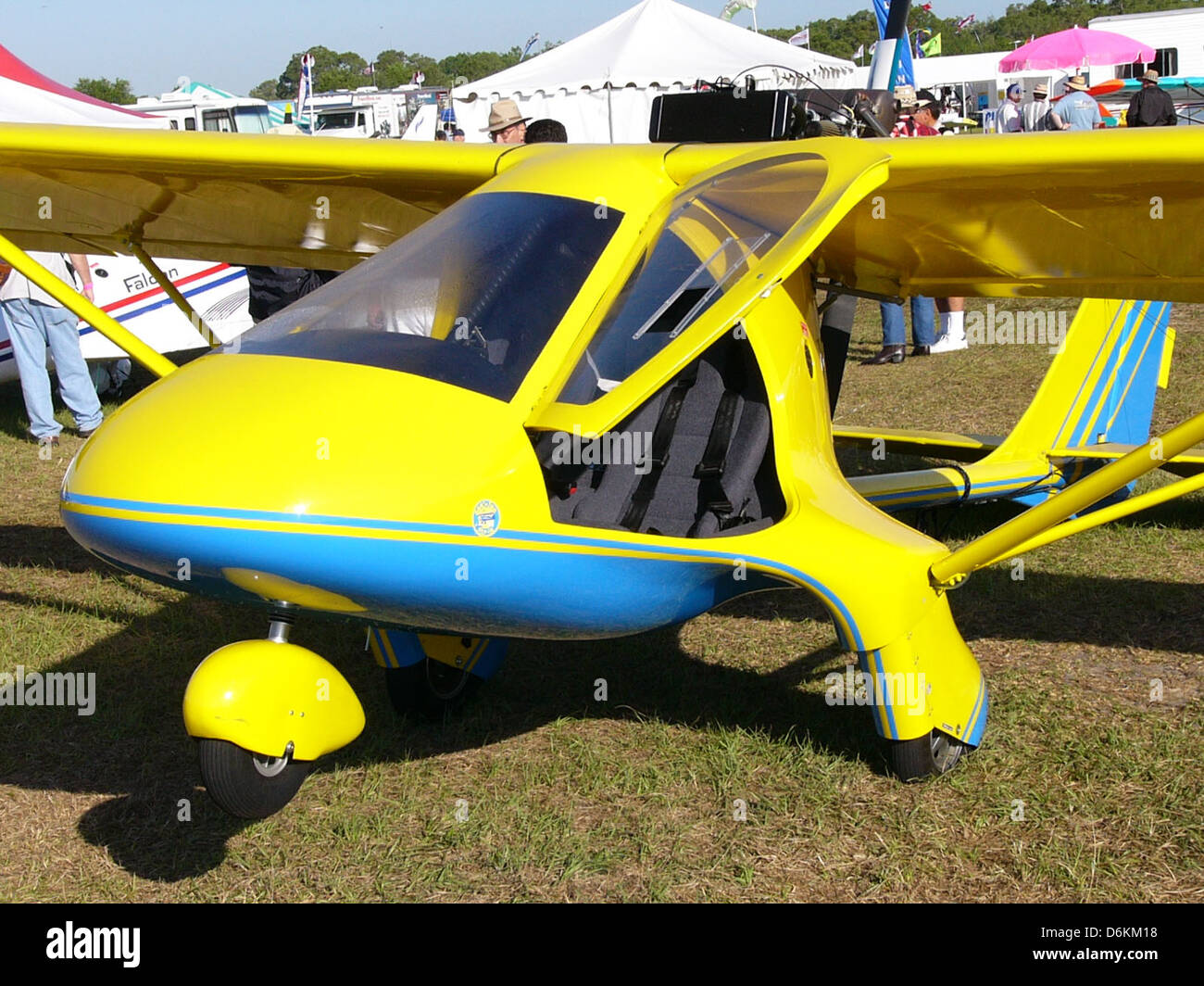 Light aircraft specifications hi-res stock photography and images - Alamy