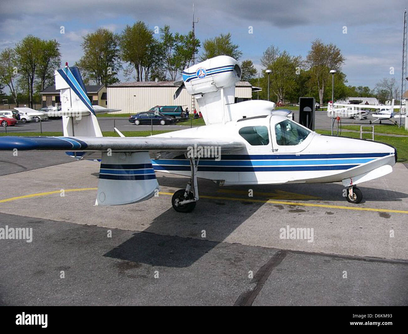 The Lake LA-4-200 Buccaneer is a small, amphibious aircraft designed ...