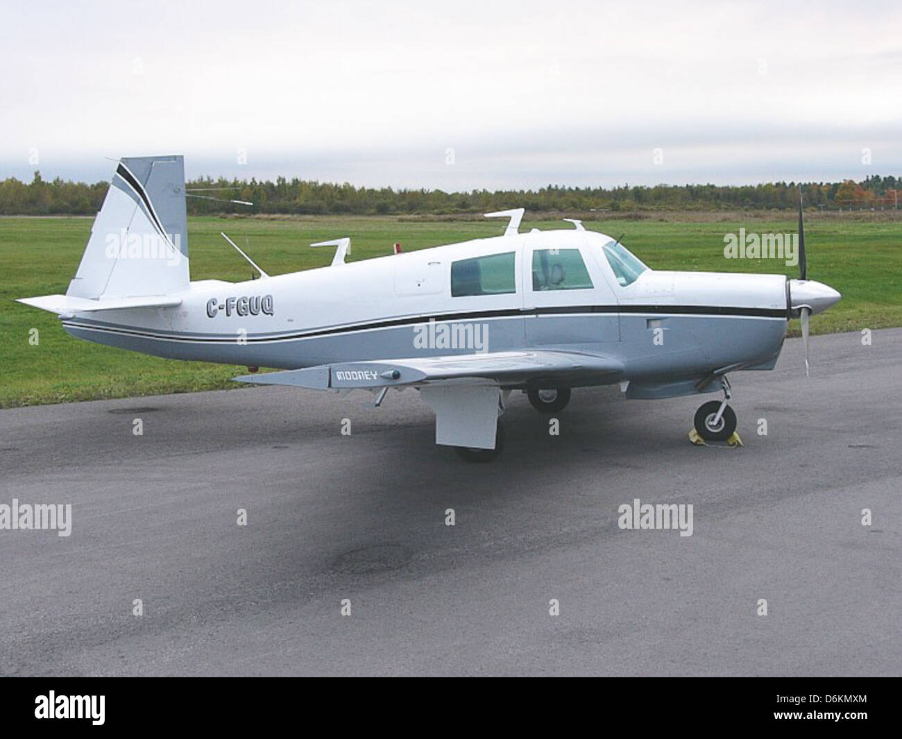 The Mooney M20C Mark 21 is a high-performance, single-engine aircraft ...