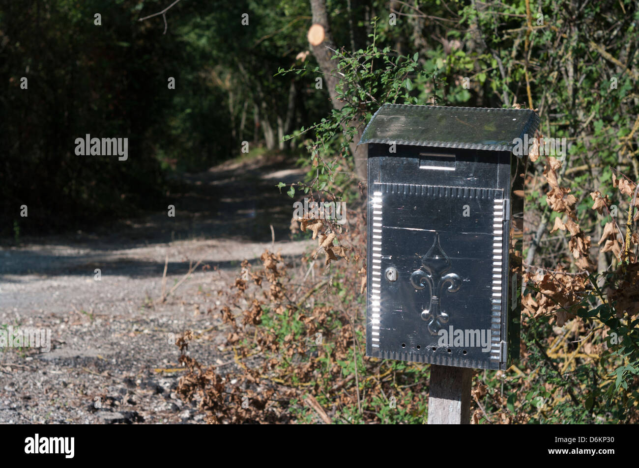 Italian mailbox hi-res stock photography and images - Alamy