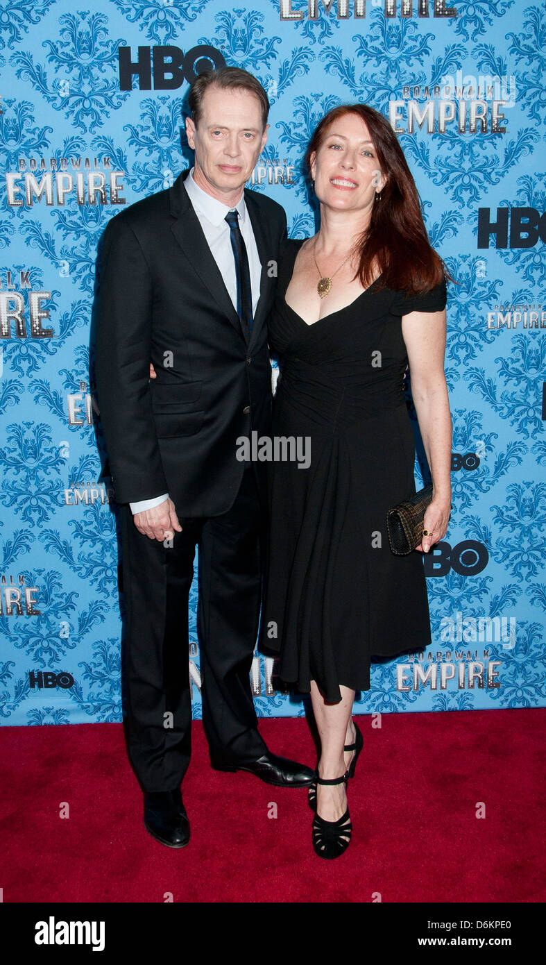 Steve Buscemi and Jo Andres 'Boardwalk Empire' season 2 premiere, held ...