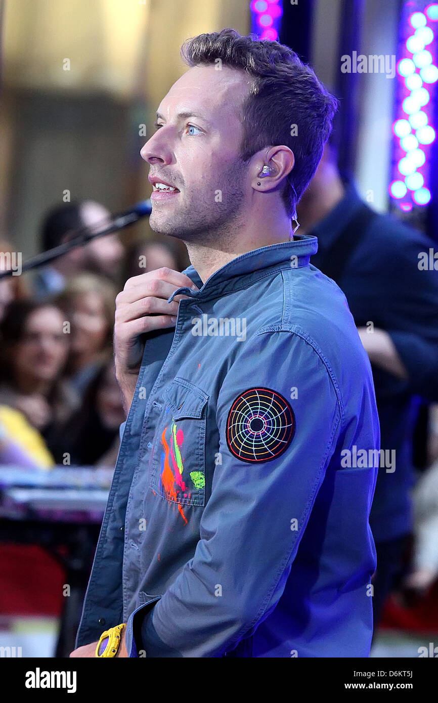 Chris Martin Coldplay performing live on the 'Today' show as part of ...