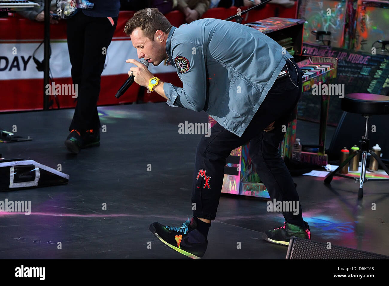 Chris Martin Coldplay performing live on the 'Today' show as part of ...