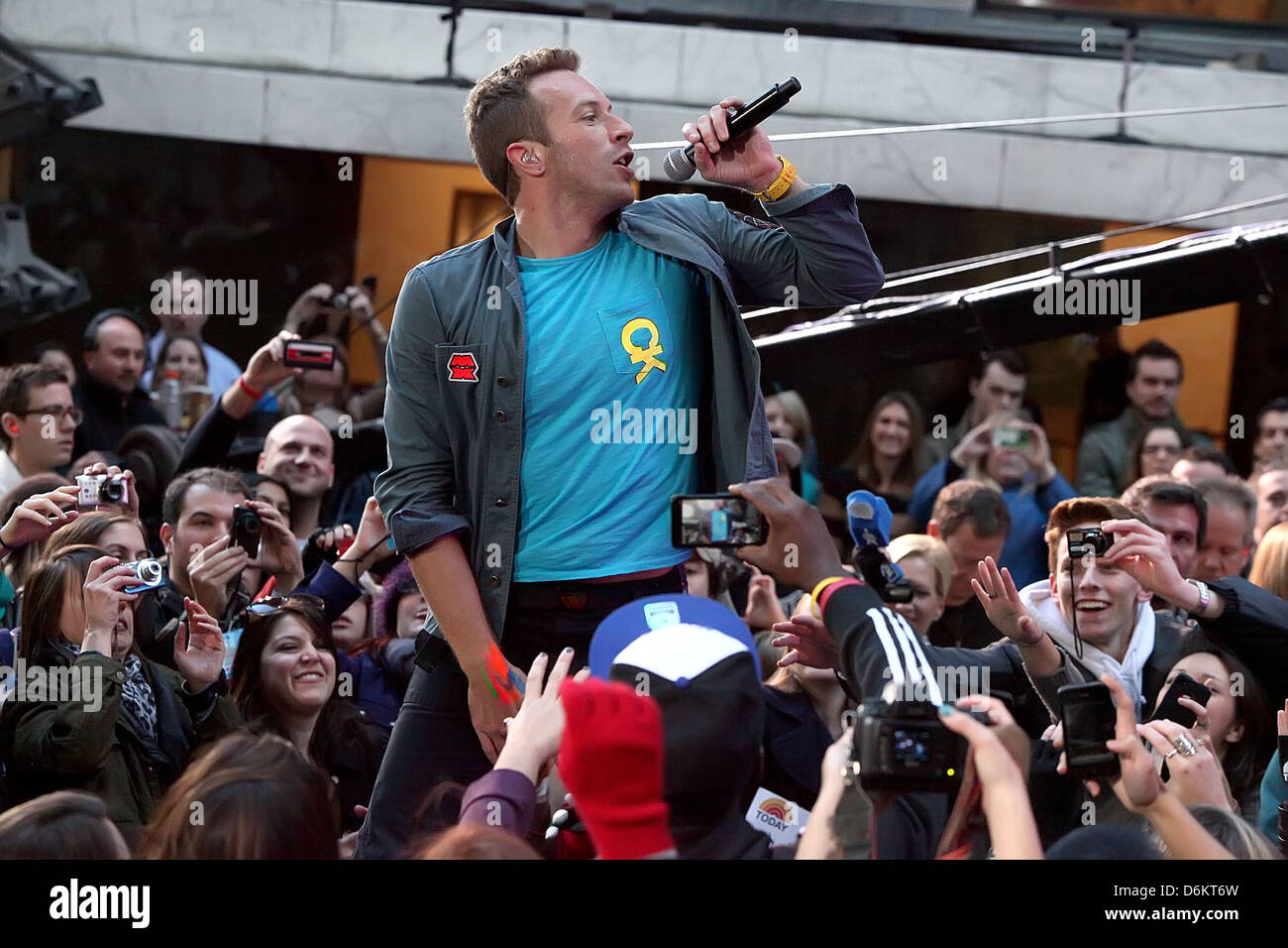 Chris Martin Coldplay performing live on the 'Today' show as part of ...