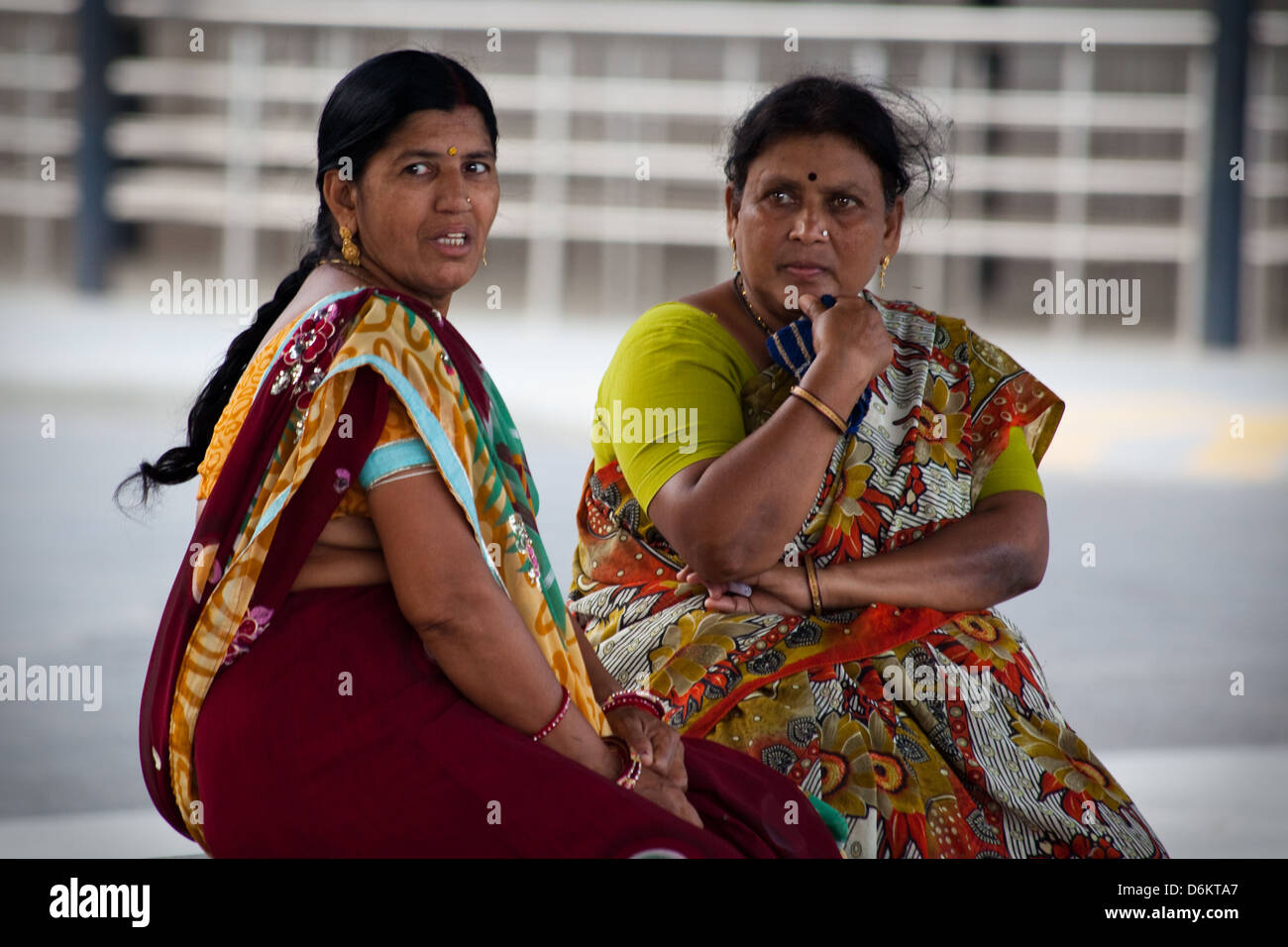 Indian women chatting, Ahmedabad Stock Photo - Alamy