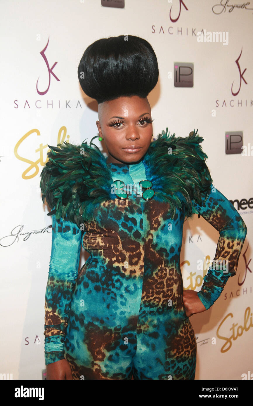 Raye fashion hi-res stock photography and images - Alamy