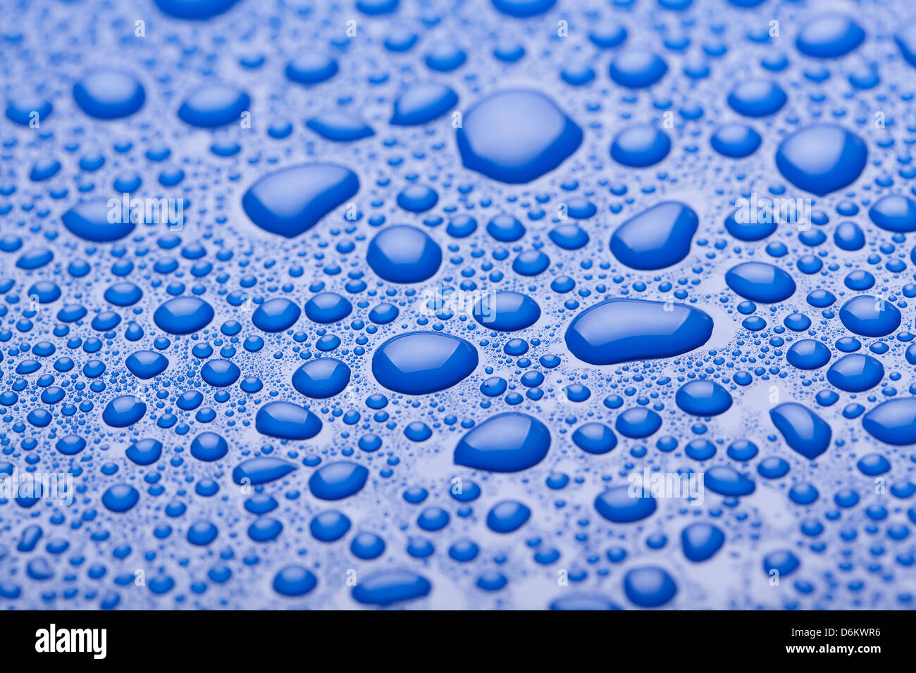 Blue water image hi-res stock photography and images - Alamy