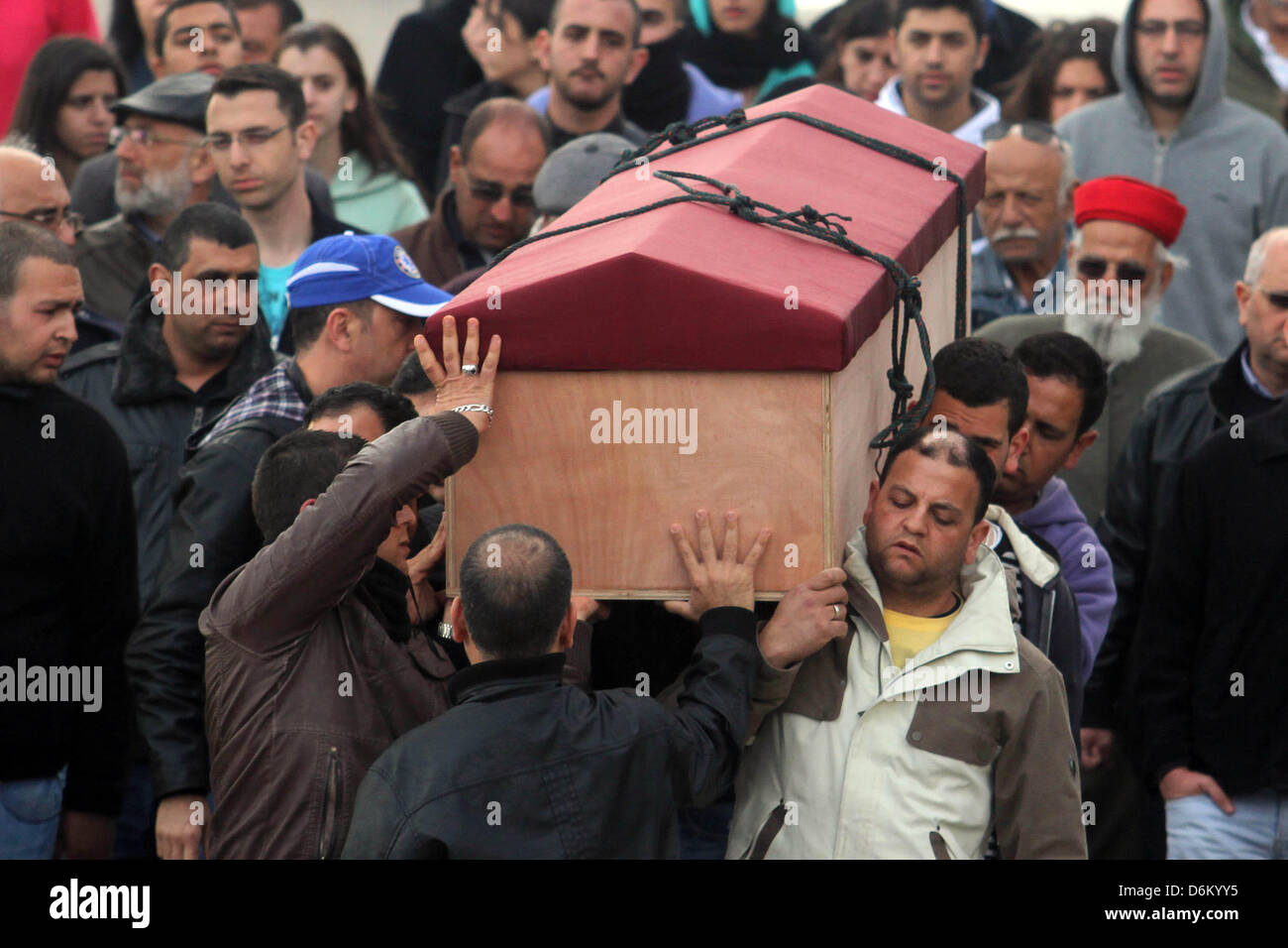 Israelite mourners hi-res stock photography and images - Alamy