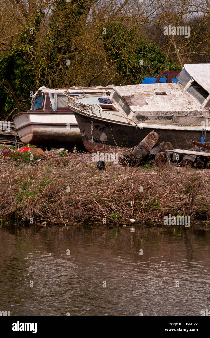 Broads cruises hi-res stock photography and images - Alamy