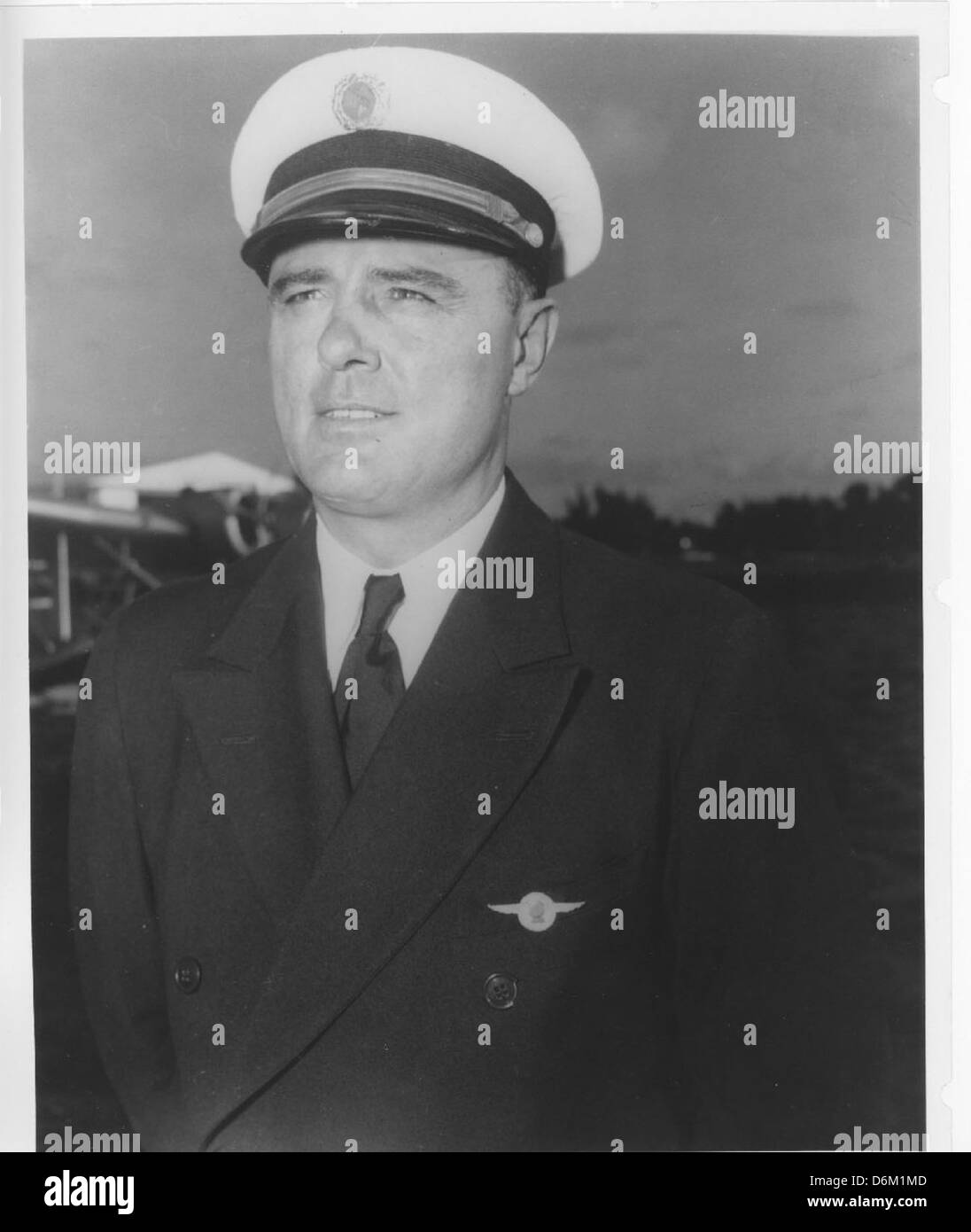 Civilian flight instructor hi-res stock photography and images - Alamy