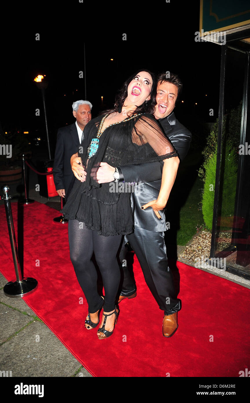 Mario and Lisa Craig Phillips celebrates his 40th birthday party in ...
