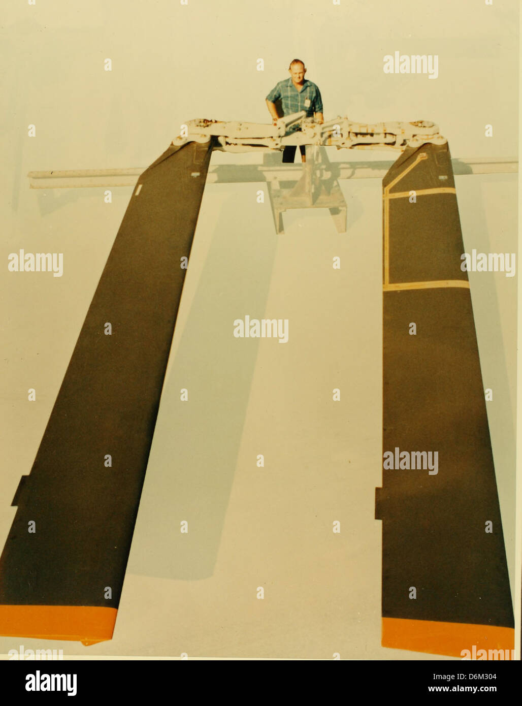 Folding rotor hi-res stock photography and images - Alamy