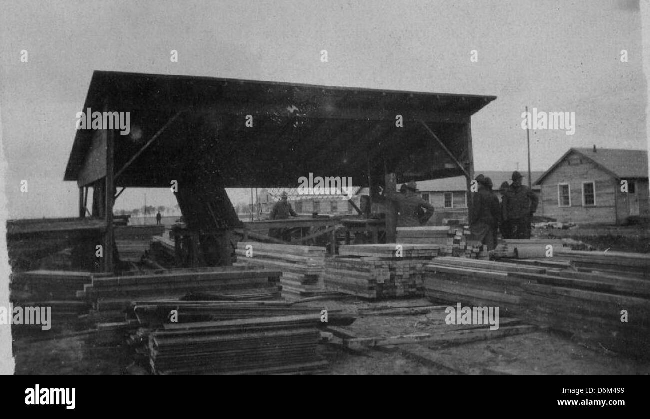 World war one saw Black and White Stock Photos & Images - Alamy