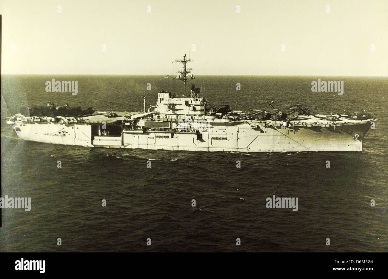 The USS Tripoli (LPH-10) was an amphibious assault ship of the U.S ...