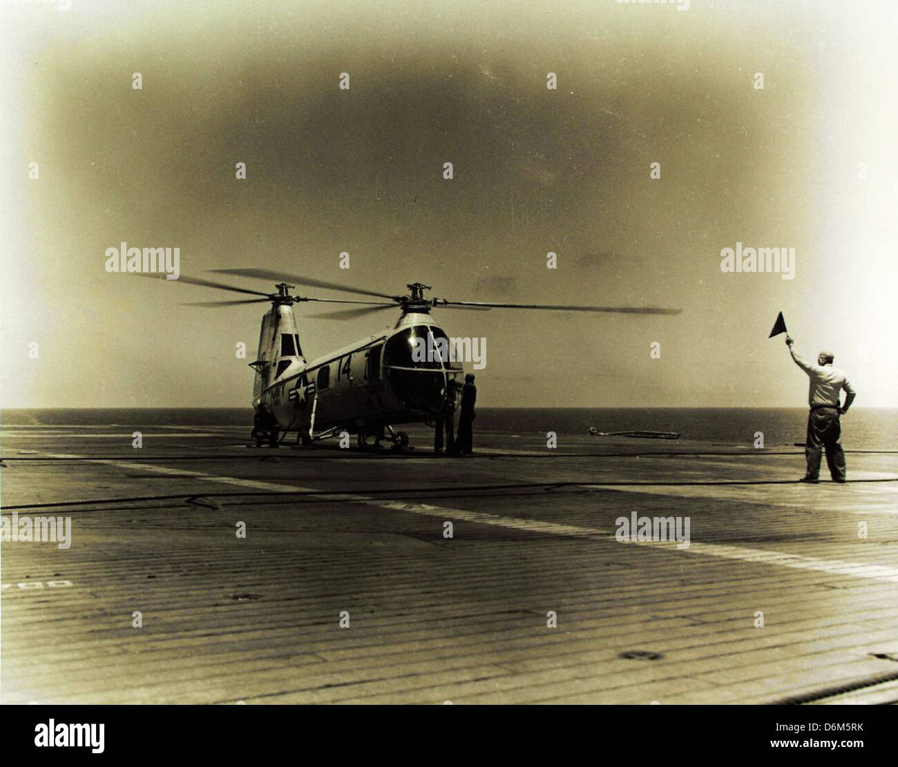 The HUP helicopter, a naval aircraft used in transport and rescue ...