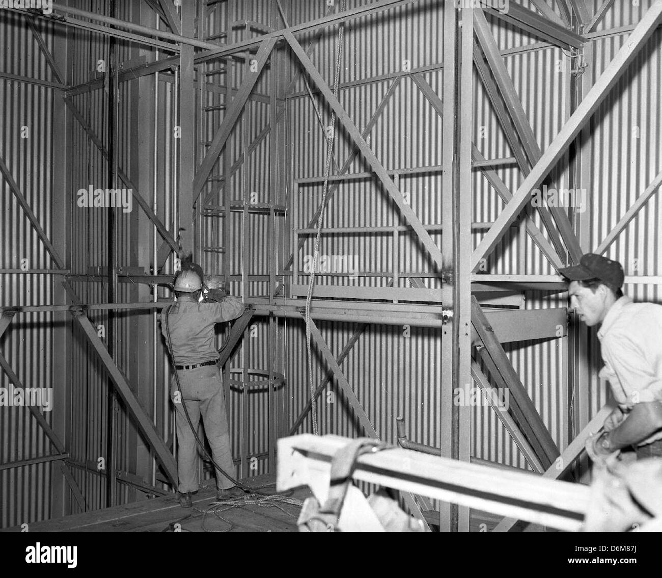Stand static test site Black and White Stock Photos & Images - Alamy