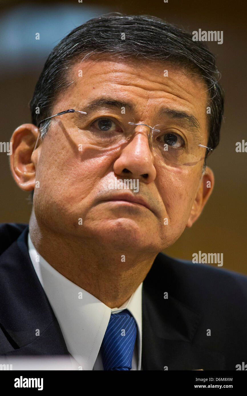 United States Secretary of Veterans Affairs (VA) Eric Shinseki Stock ...