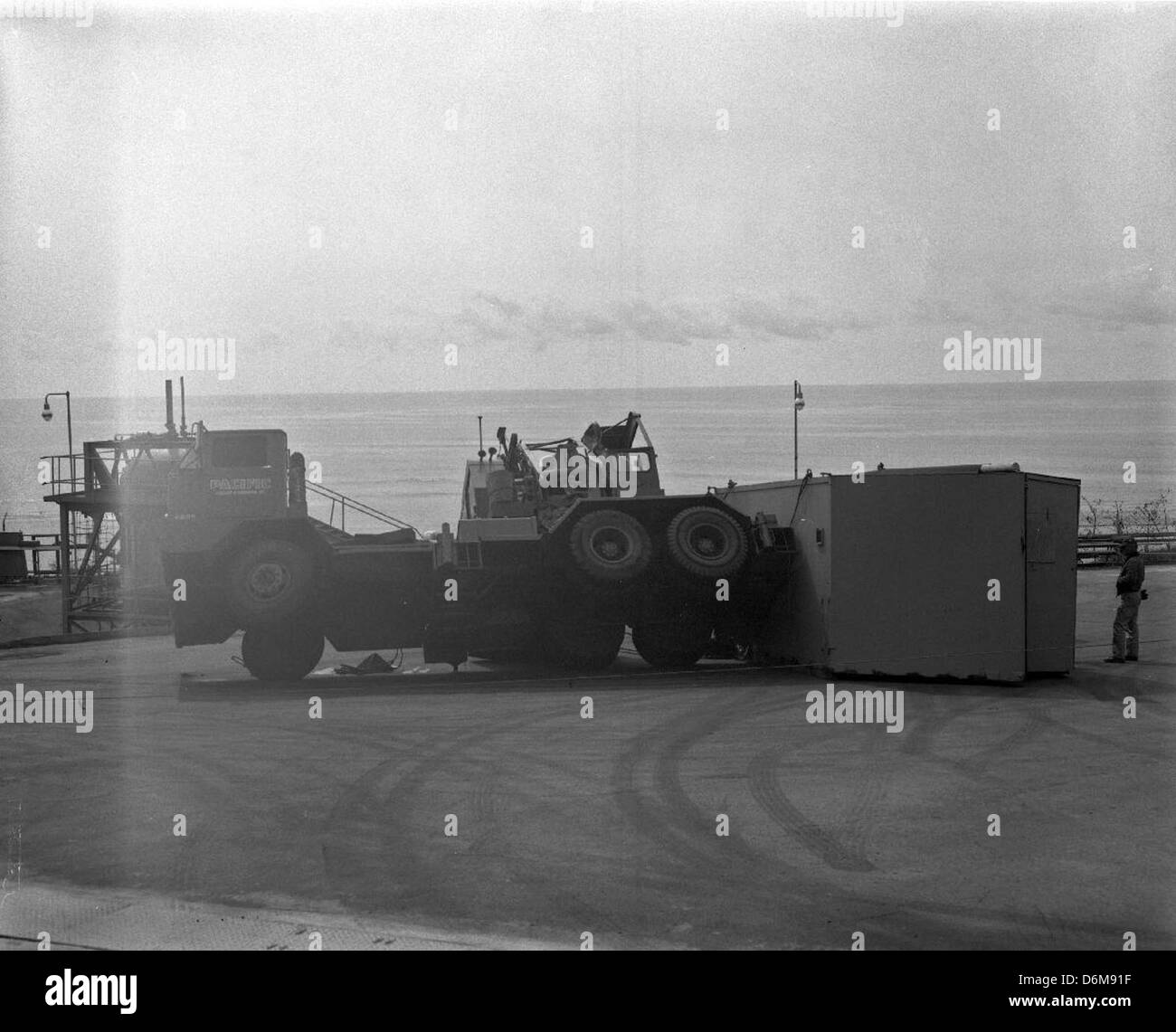 Accident testing Black and White Stock Photos & Images - Alamy